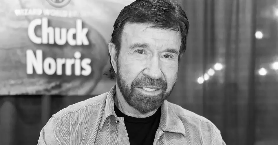 Известный актер Чак Норрис умер в возрасте 86 лет, он запомнился своей ...
